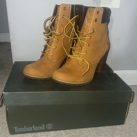 Timberland | Shoes | Timberland Heeled Boots Barely Worn | Poshmark